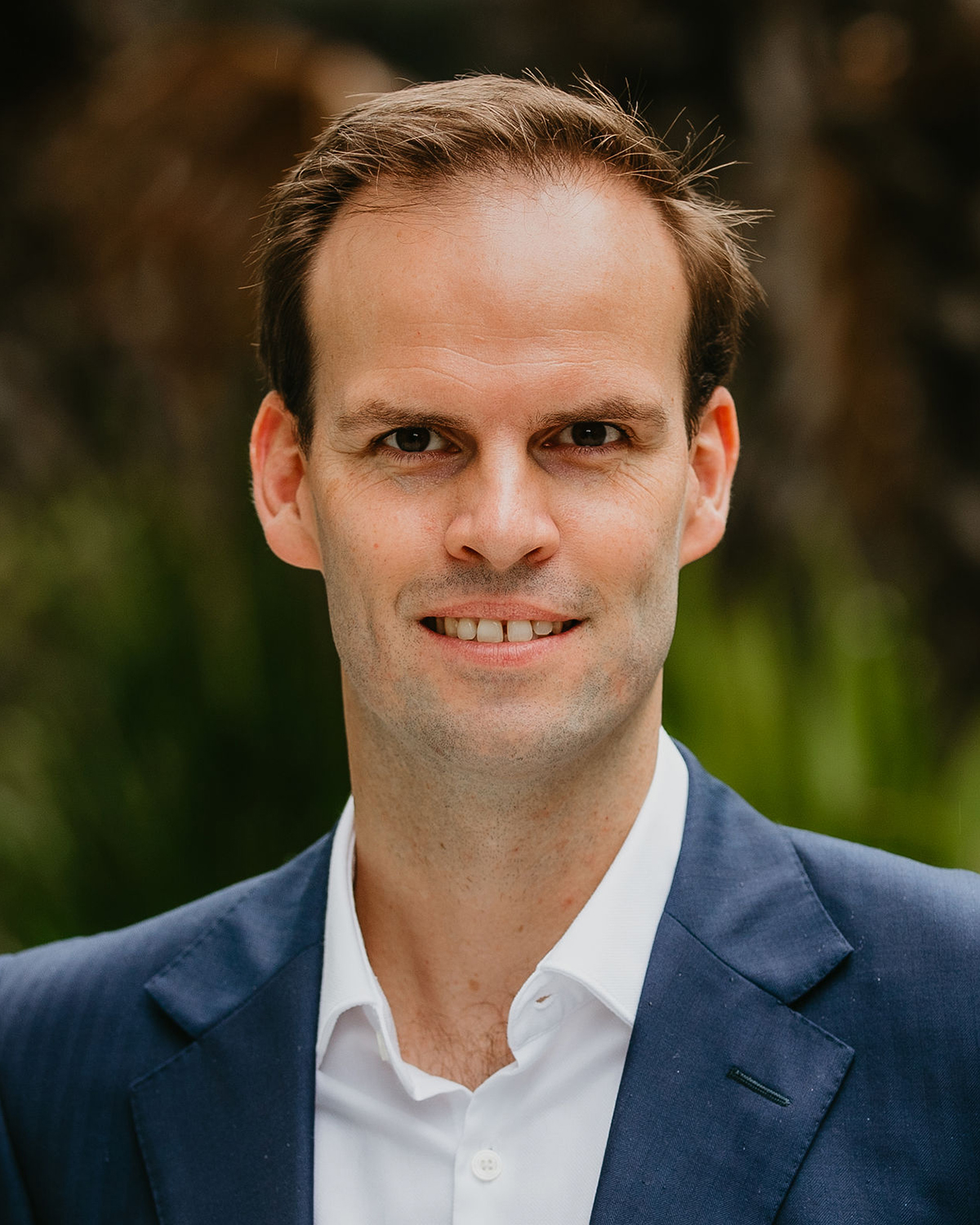 Dr Frank Connon - Coastal Orthopaedic Surgery